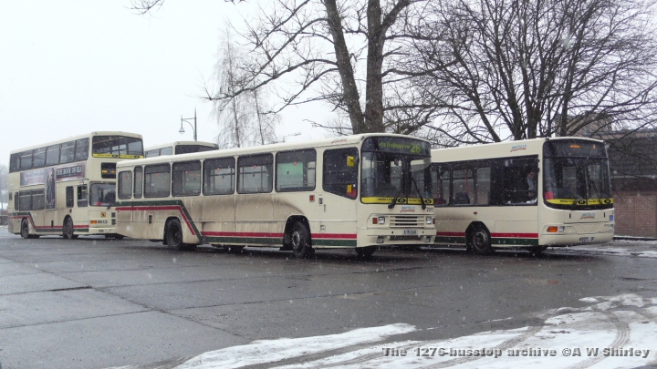 The 1276-busstop archive/The 1276-BusStop Gallery/McColl's Coaches and ...